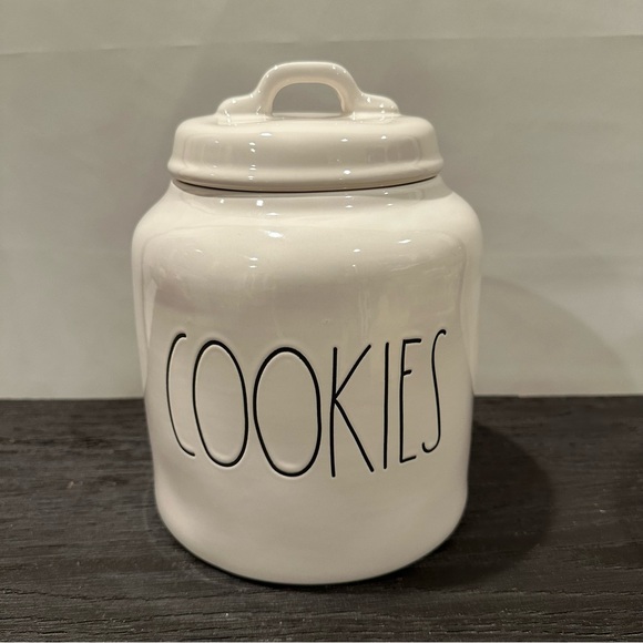Rae Dunn | Kitchen | Rae Dunn Farmhouse Home Decor White Ceramic Cookie ...